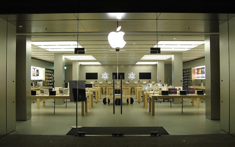 Apple Goes Offensive In Samsung's Turf, Taps NewJeans K-Pop For Latest ...